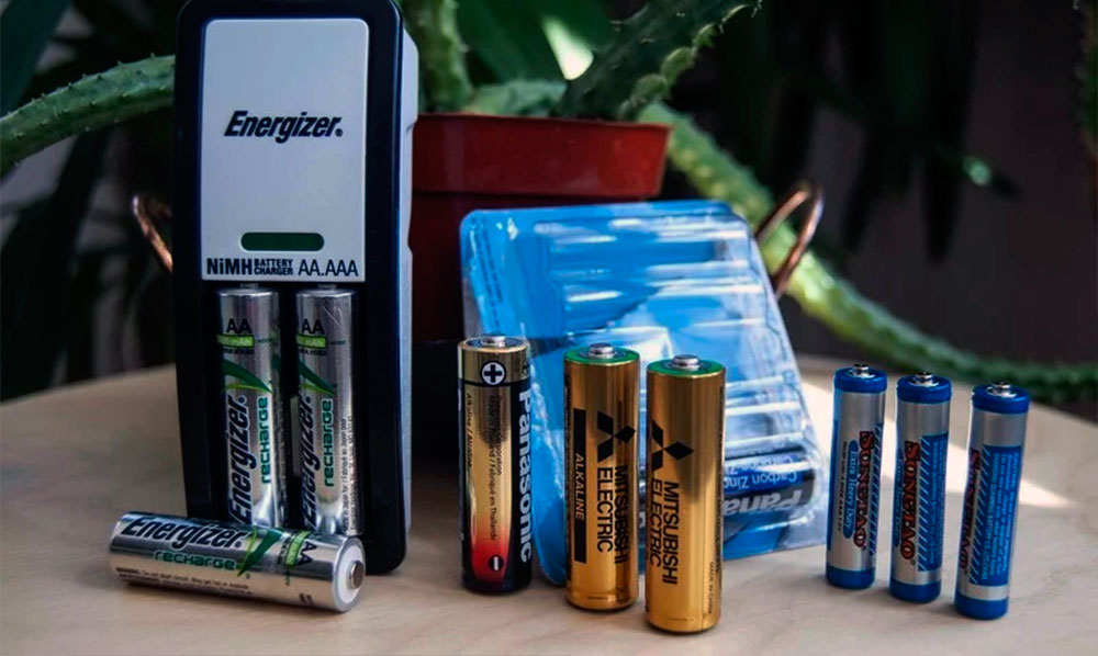 Rechargeable Battery Charger: What You Need to Know!